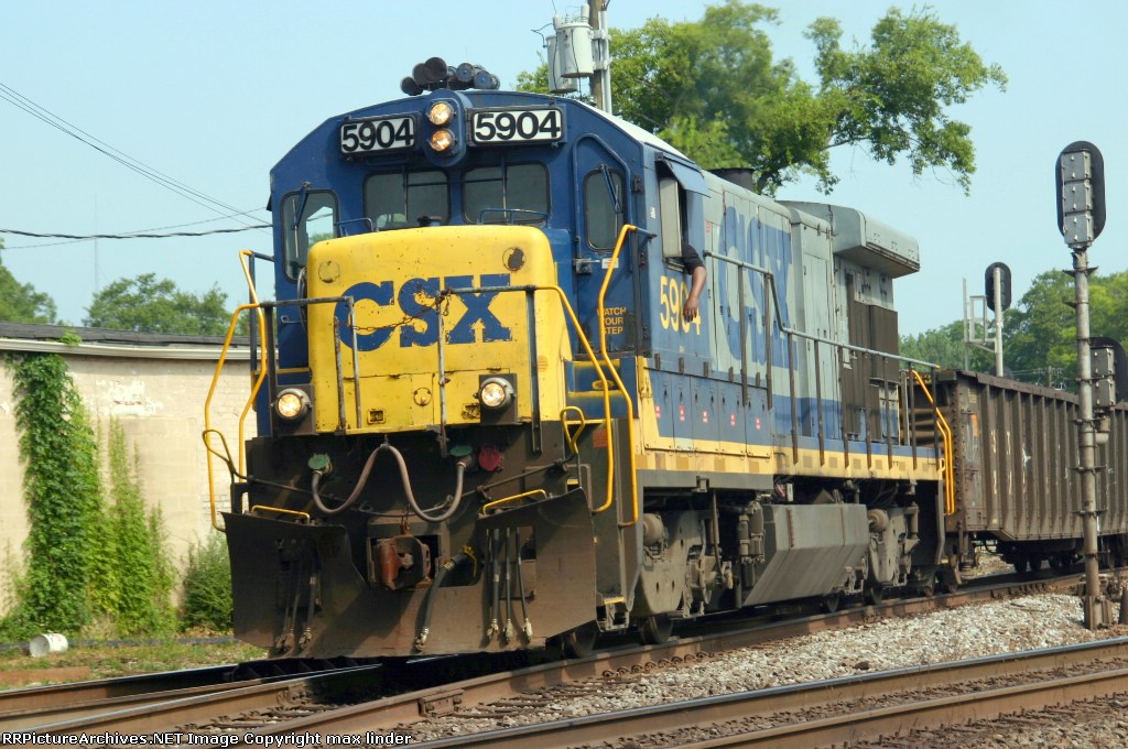 CSX 5904